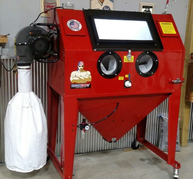 SANDBLASTING CABINET BB1050LED-BVR-HV-FL | BADBOY Blasters
