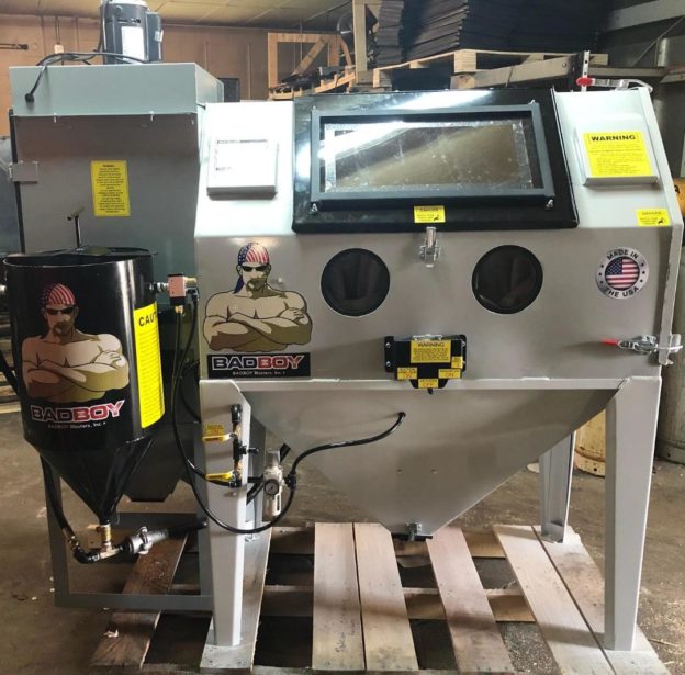 ABRASIVE MEDIA SAND BLASTER BB1050LED-DC4000-PR-DLX-HV-FL